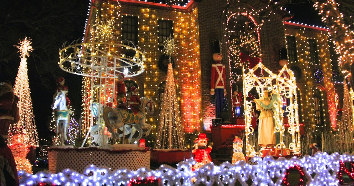 Sheer Serendipity Little North Pole Lighting