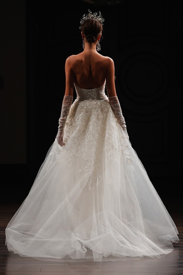 ㅤ: A melhor cor da Fé: WHITE