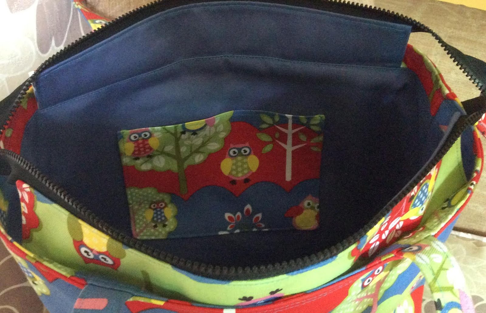 The Moody Homemaker: First Sewing Project - Tote with Welt Pocket and ...