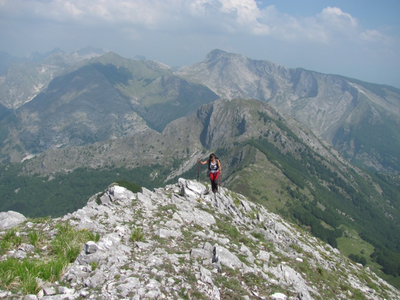 Escursionismo a 360°: Monte Corchia (dal crinale nord dell’anticima) EE