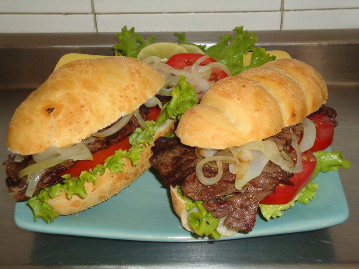 Cocina casera República Dominicana: Pan con bistec