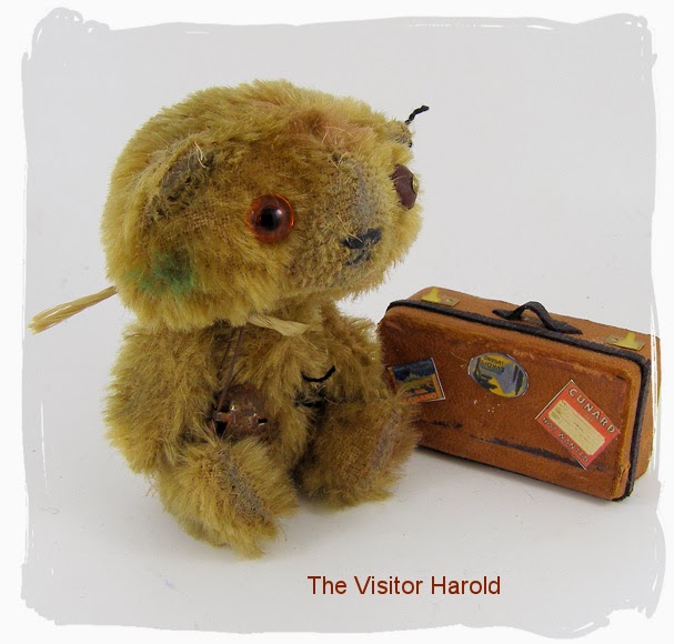 Little Scruffs miniature Bears