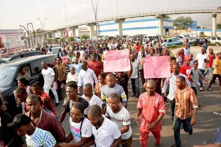 Photos: Rivers state governor, Nyesom Wike, leads state residents in ...