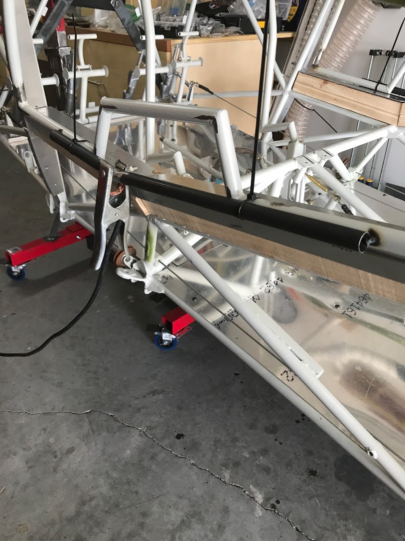 N6408C Bearhawk 4 Place Builders Log: Raised Threshold, Gull Wing Doors ...