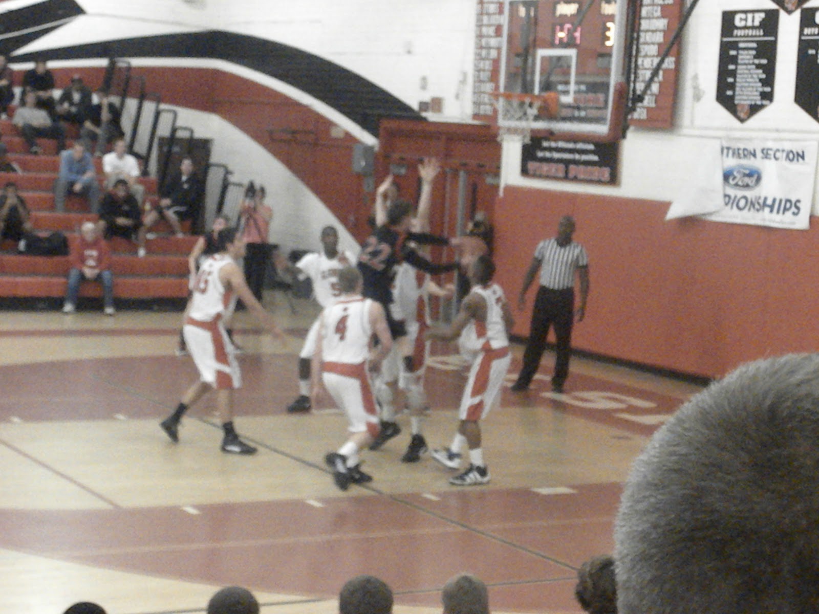 SPORTS: Elsinore’s Dynamic Duo Undo Murrieta Valley 69-62