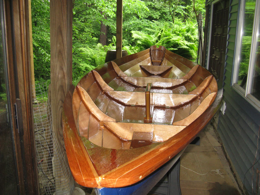Building a Northeaster Dory: Third coat of varnish