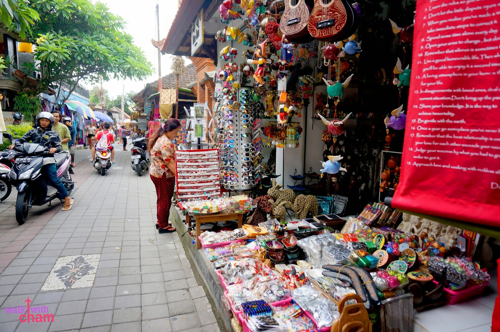 Walk with Cham: Souvenir Shopping at Ubud Art Market Bali Indonesia