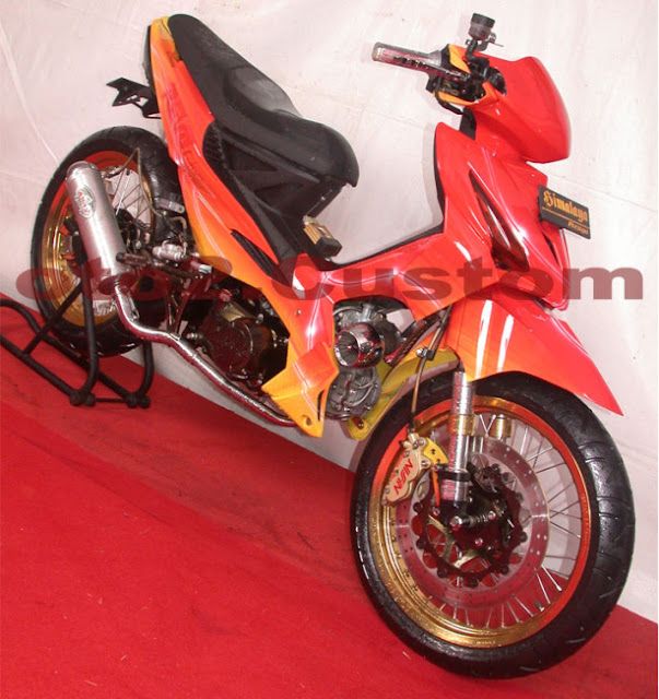 30 Foto Motor Modifikasi Honda Revo FI Super Keren | Wallpaper ...