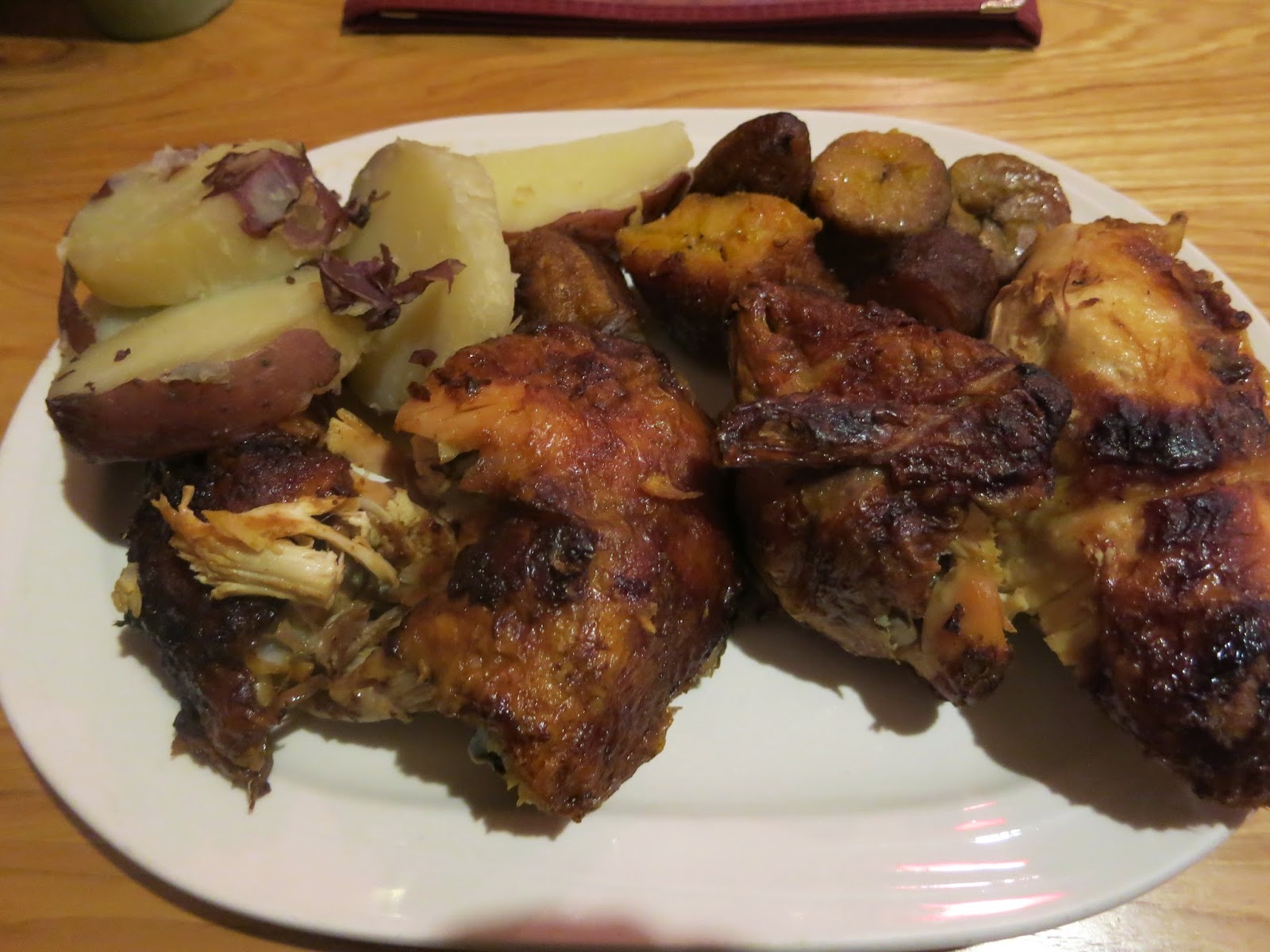 Smokin' Chokin' and Chowing with the King: PikoRiko Pollo