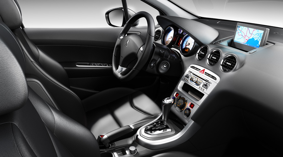 Gustavo Rodriguez: Interiores autos.