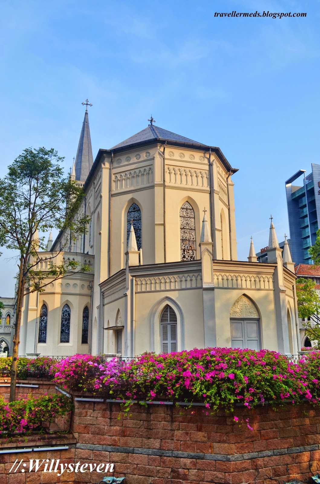 TravellerMeds: Chijmes, Singapore