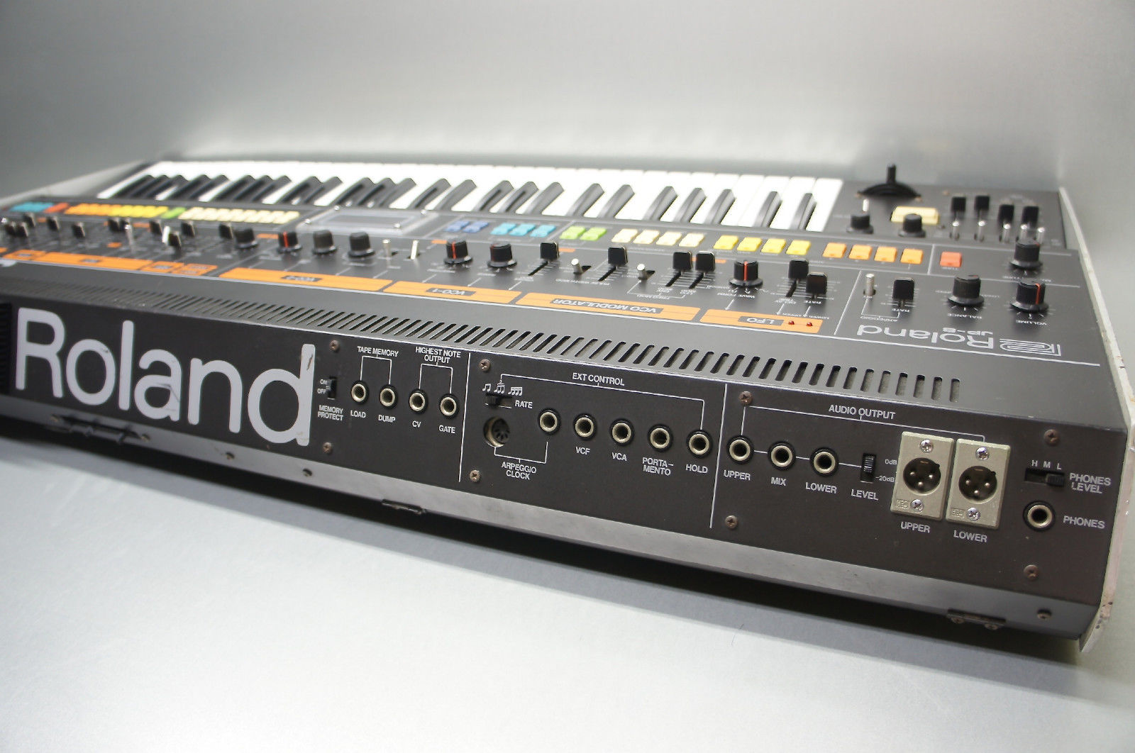 MATRIXSYNTH: Roland Jupiter-8 JP-8 DCB