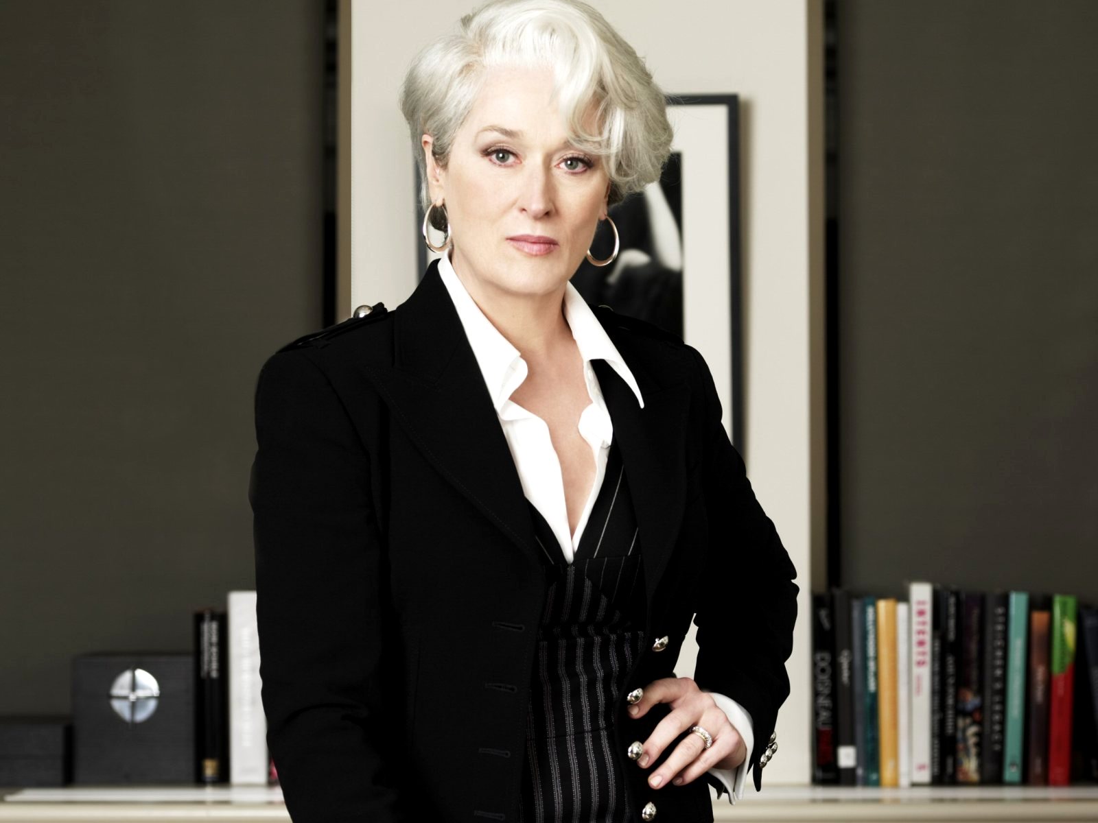 VISTA SEUS SAPATOS ALTOS QUE MIRANDA PRIESTLY DO FILME "O DIABO VESTE ...