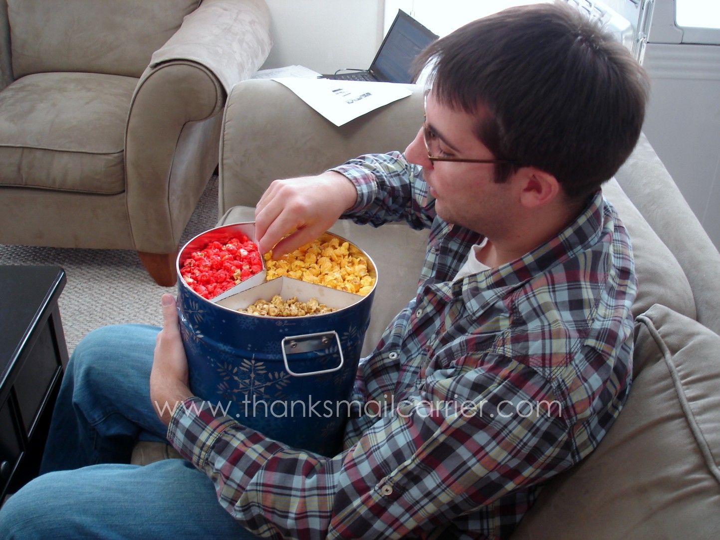 Thanks, Mail Carrier | Holiday Gift Guide: Topsy's Gourmet Popcorn ...