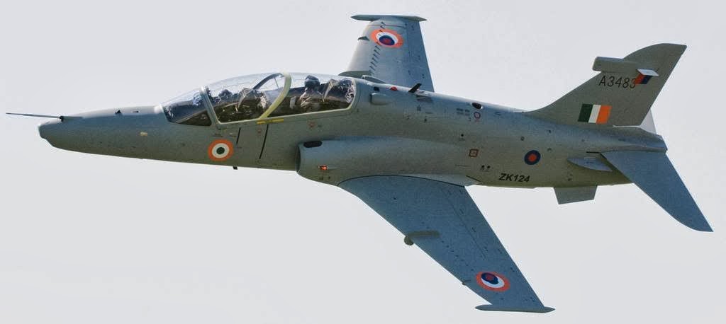 Indian Navy Received The First of 17 Hawk Advanced Jet Trainers ...