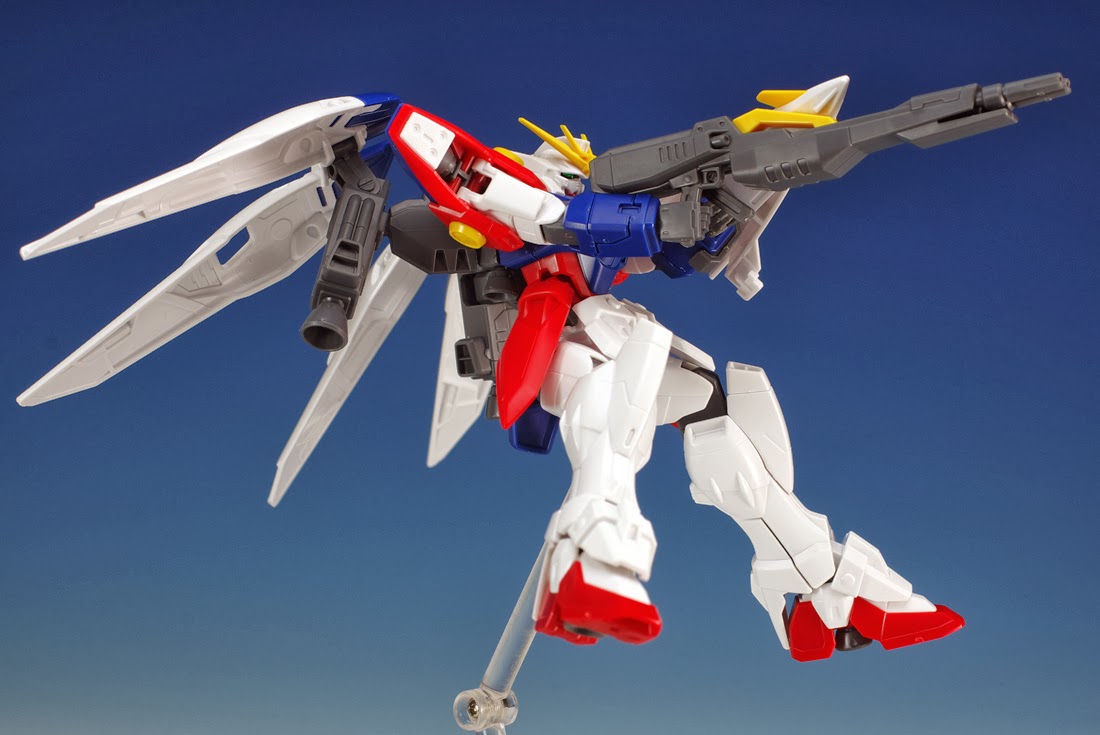 GUNDAM GUY: HGAC 1/144 Wing Gundam Zero - Review by Schizophonic9