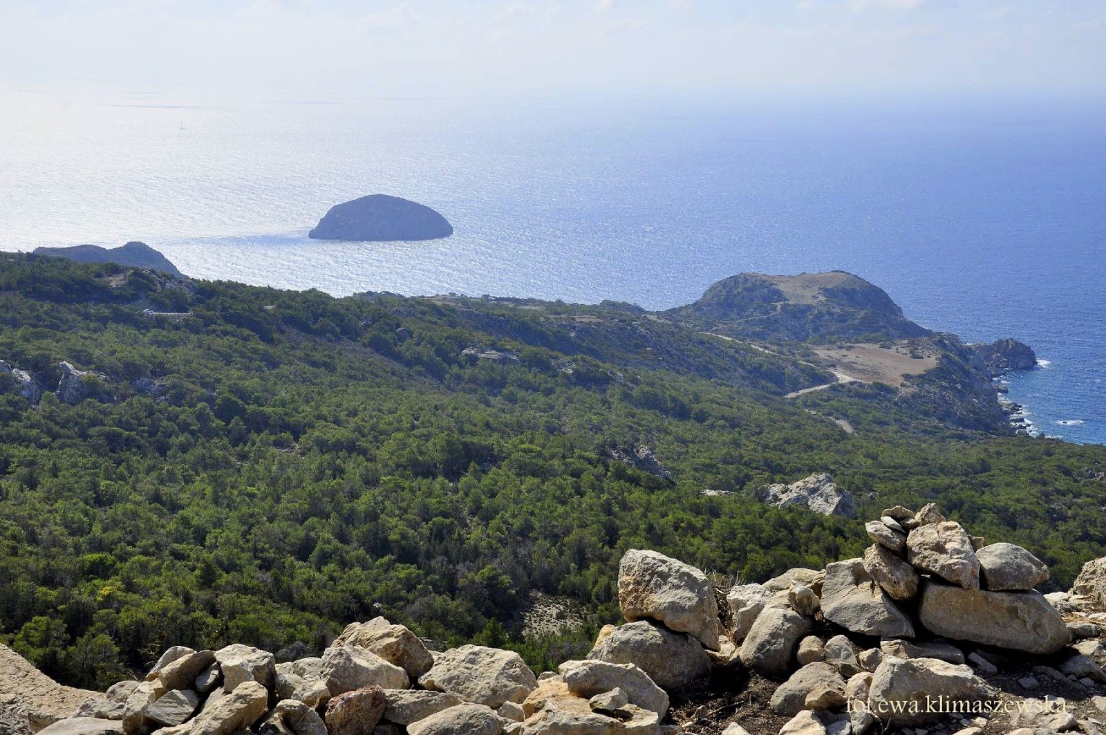 Naprzeciw SZCZĘŚCIU: Rodos - ruiny zamku Monolithos