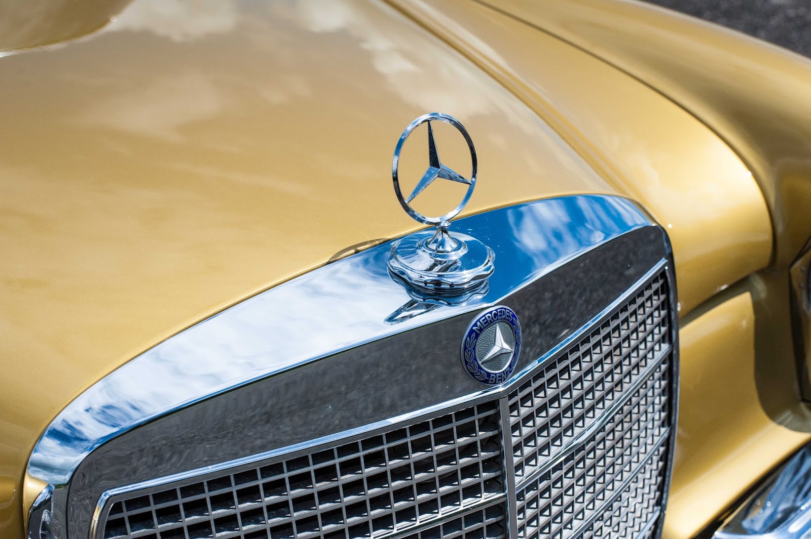 CLASSICS FOR SALE: 1972 MERCEDES BENZ 280SE 3.5 Litre - Edward Hall ...