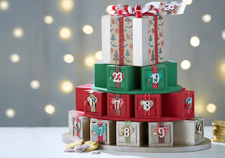 Custom Christmas boxes: Custom Christmas Stacked Cardboard Boxes.