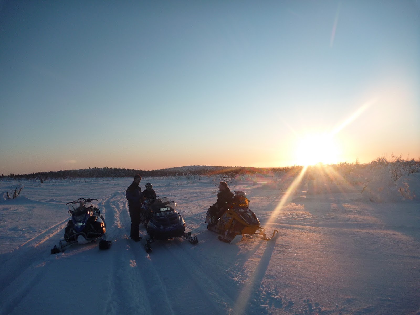 KXHD/SNOROLLER: 2-4 Mars Muodoslompolo