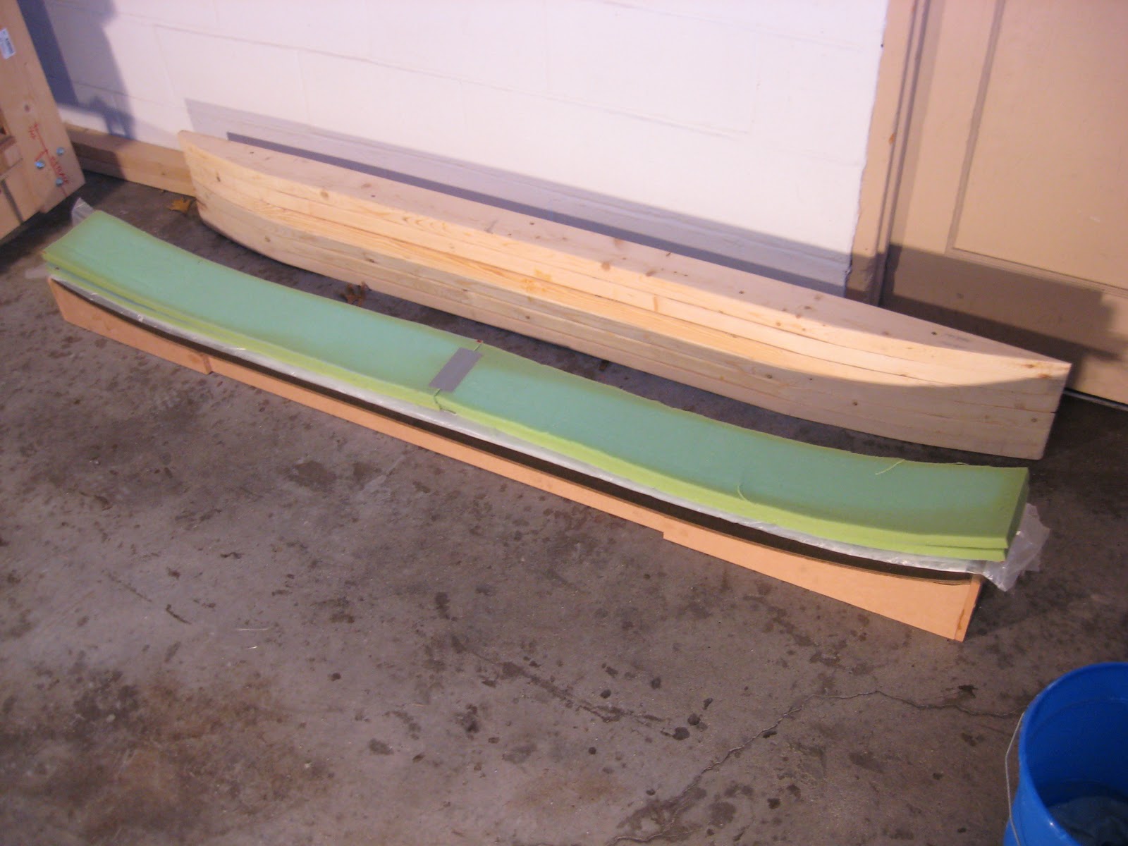 HOLUTA Ski Design: Graphics and Press stage 2