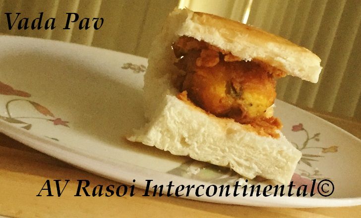 MUMBAI Tikki Pav and Vada Pav