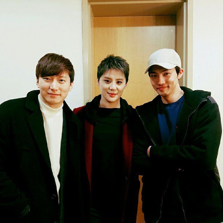 XiahXication: [TRAD] 170120 FOTOS DE JIN HYUK, JUNSU, & JIN TAE-HWA EN ...
