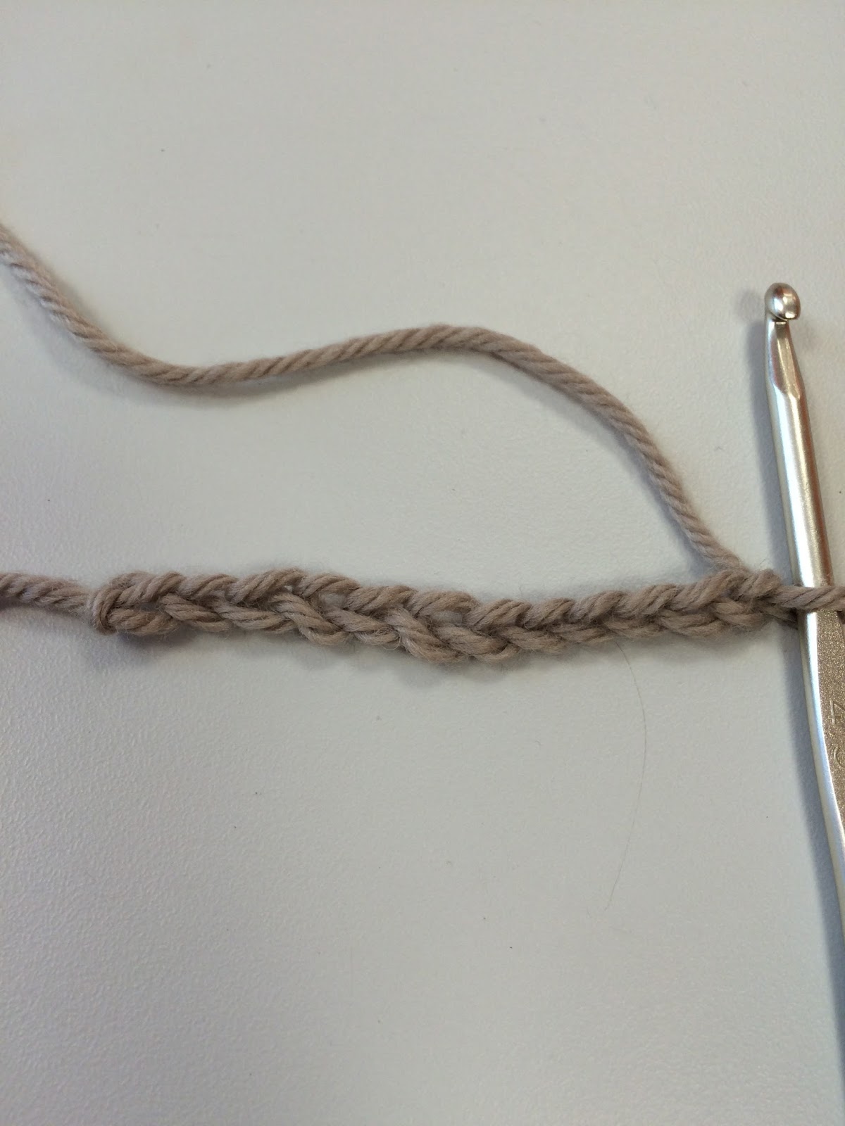 Au Crochet qui m'aille...: Le point de corde