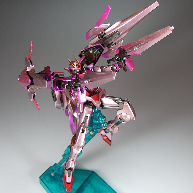 Custom Build: HG 1/144 Trans-AM Raiser