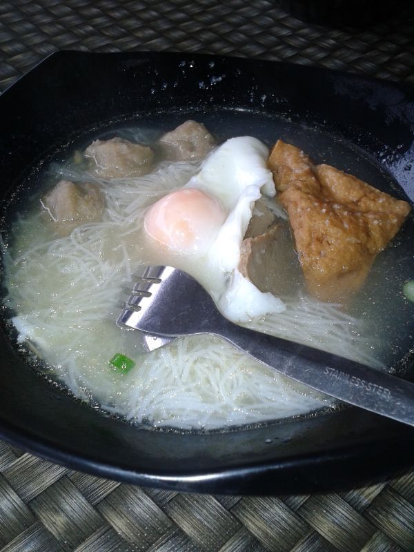 IT'S PART OF MY LIFE...: Mee Calong Beserah