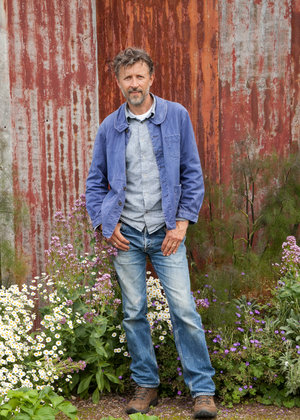 ARAÑAZOS EN EL CIELO: Entrevista a Dan Pearson