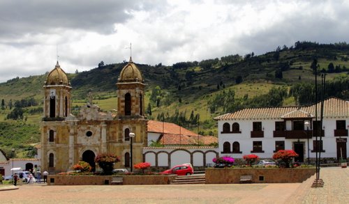 DE TURISMO POR BOYACA: DE TURISMO POR BOYACA