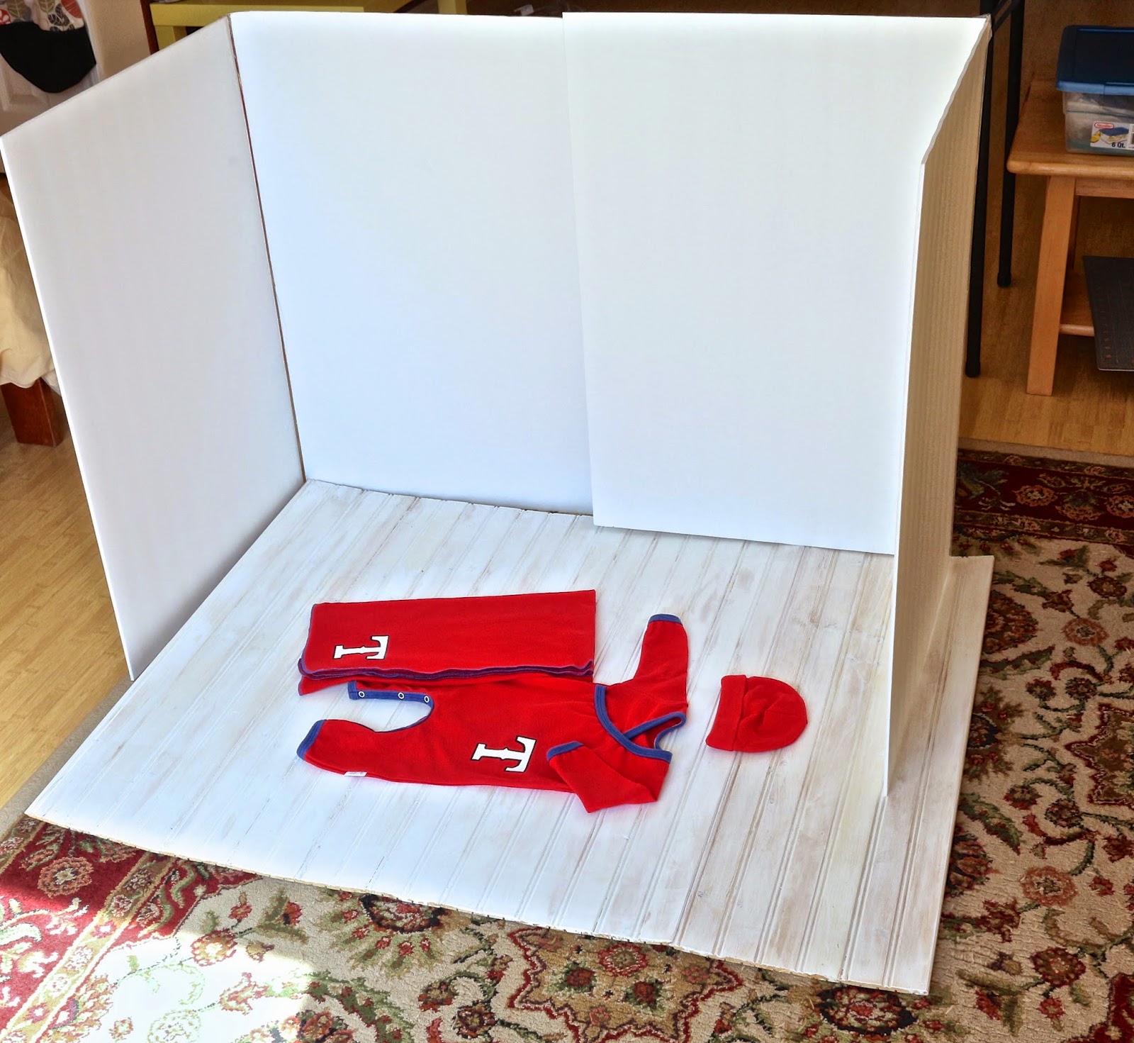 Zaaberry: DIY Wood Photo Background