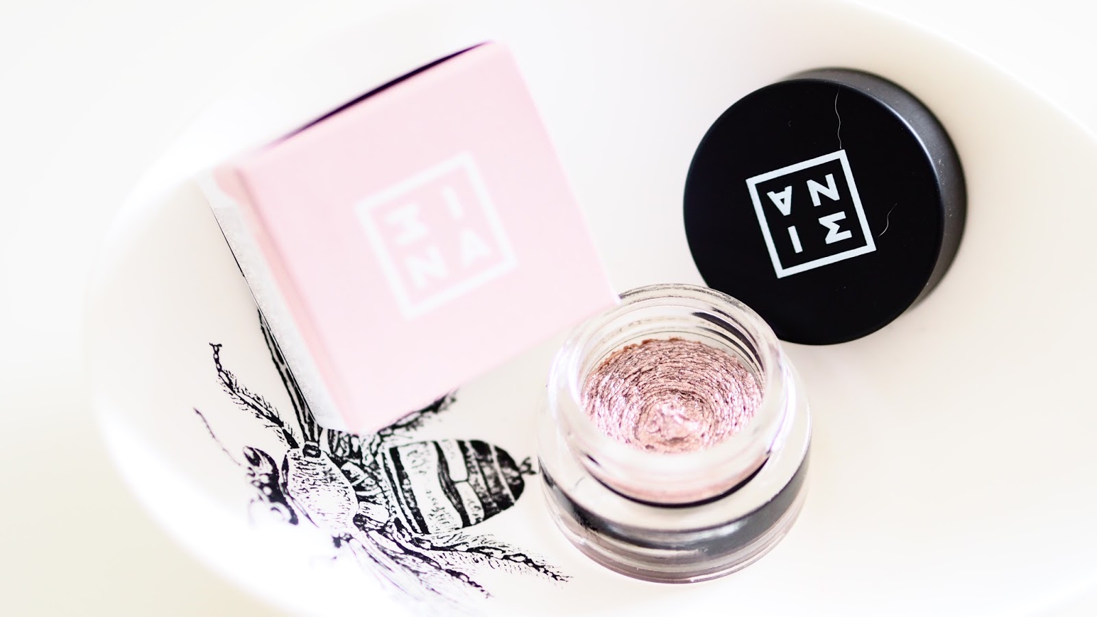 Rougepout Beauty: MINA makeup