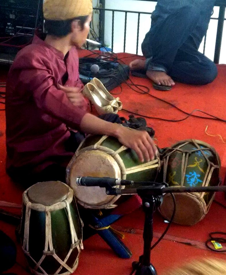Alat Musik Tradisional Khas Jawa Barat - Wisata dan Kuliner