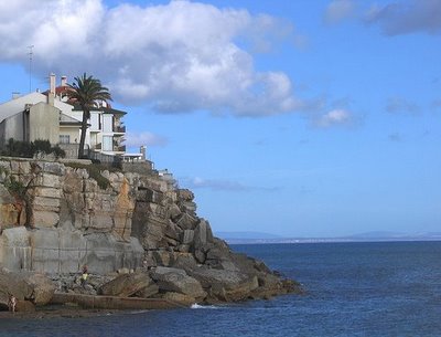 Construir a casa sobre a rocha! Onde está a sua? ~ Presença Forte