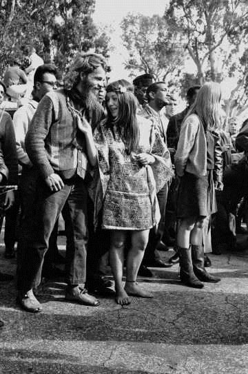 Fuente Viva: Hace 50 años surgió el movimiento "hippies" - Rosa Jiménez ...