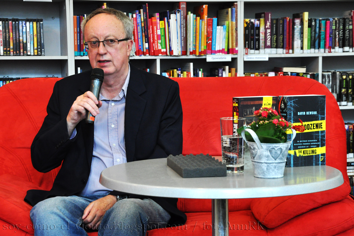 AnnRK: Myśli i słowa wiatrem niesione: David Hewson "Niewłaściwa ...