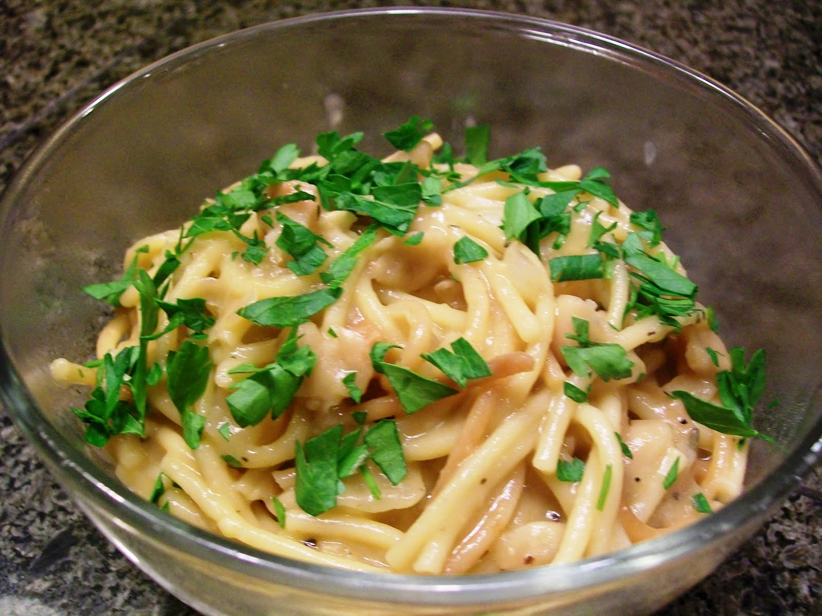 Bobbi Renee and Rachael Ray: Creamy Spaghetti and Beans