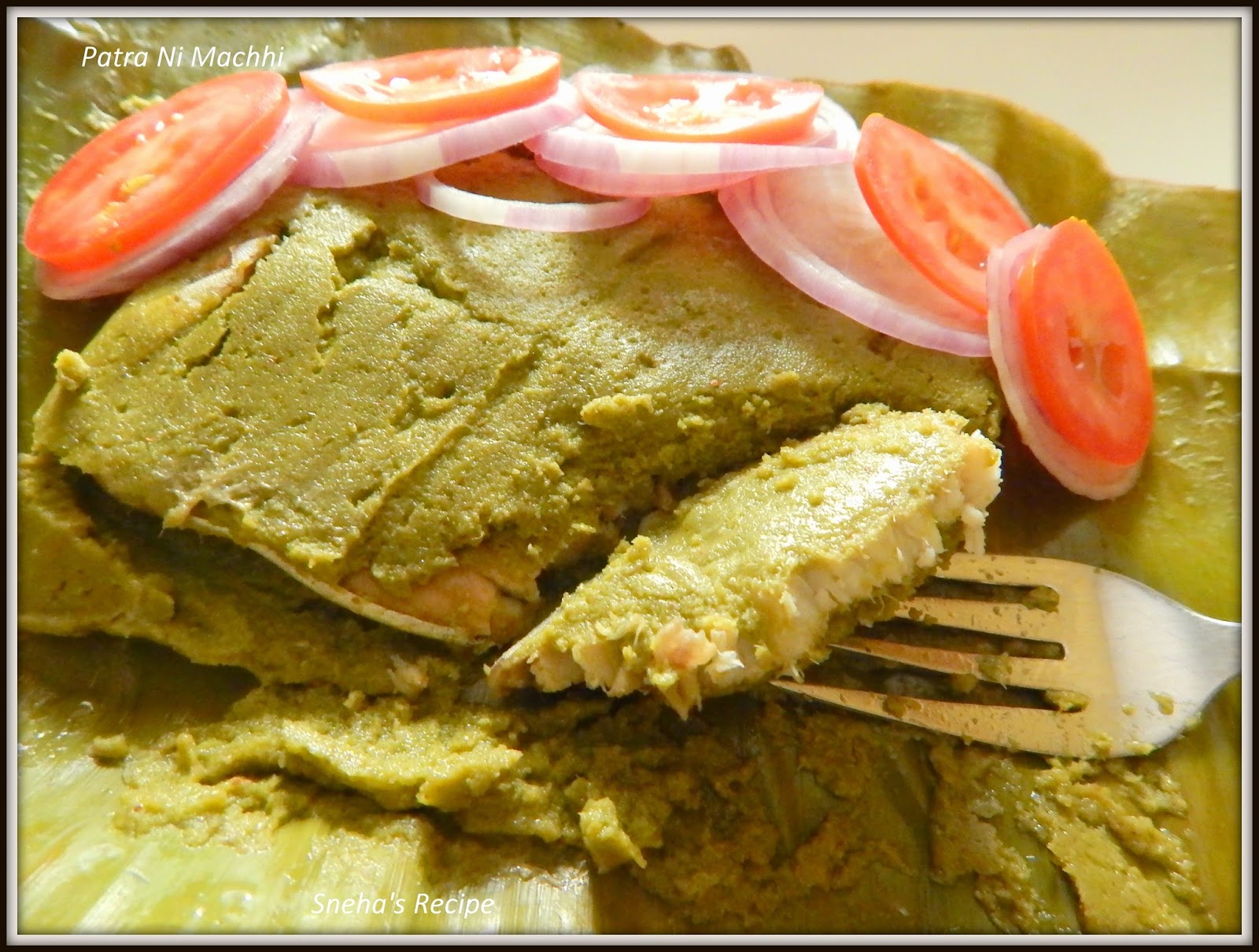 Patra Ni Machhi - Parsi Cuisine / Steamed Fish Wrapped in Banana Leaf ...
