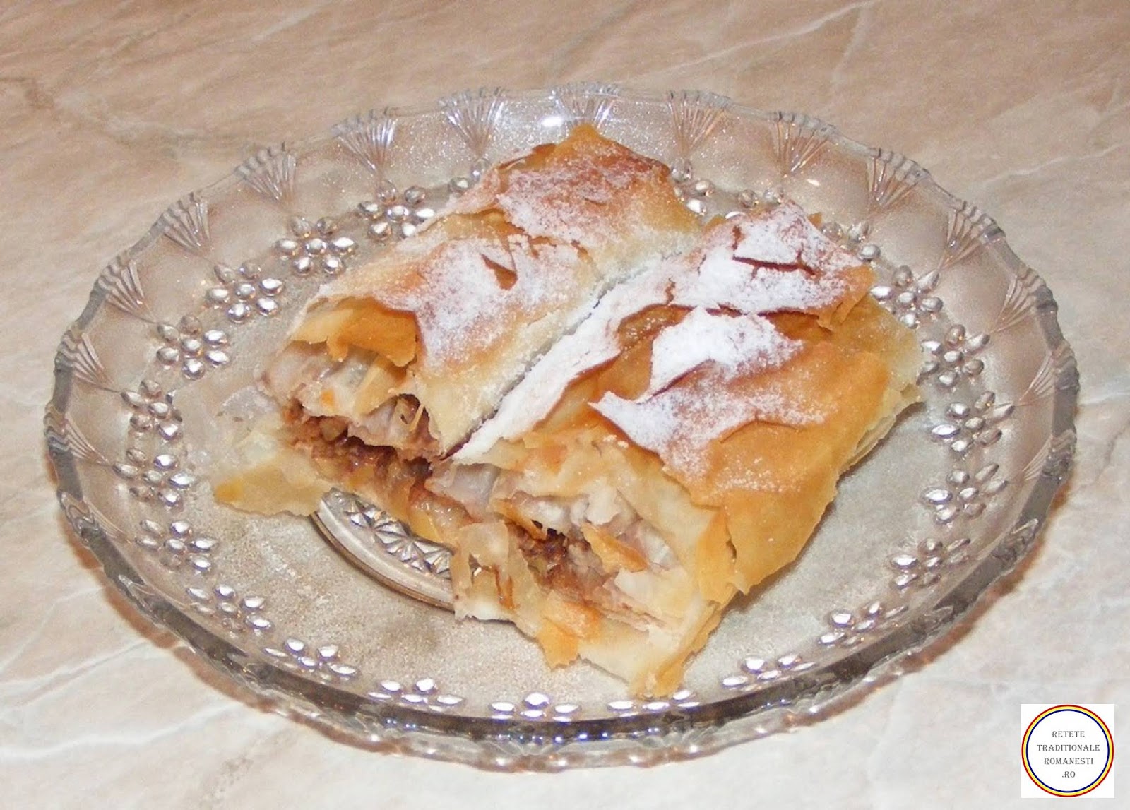 Placinta de mere reteta | Retetetraditionaleromanesti.ro