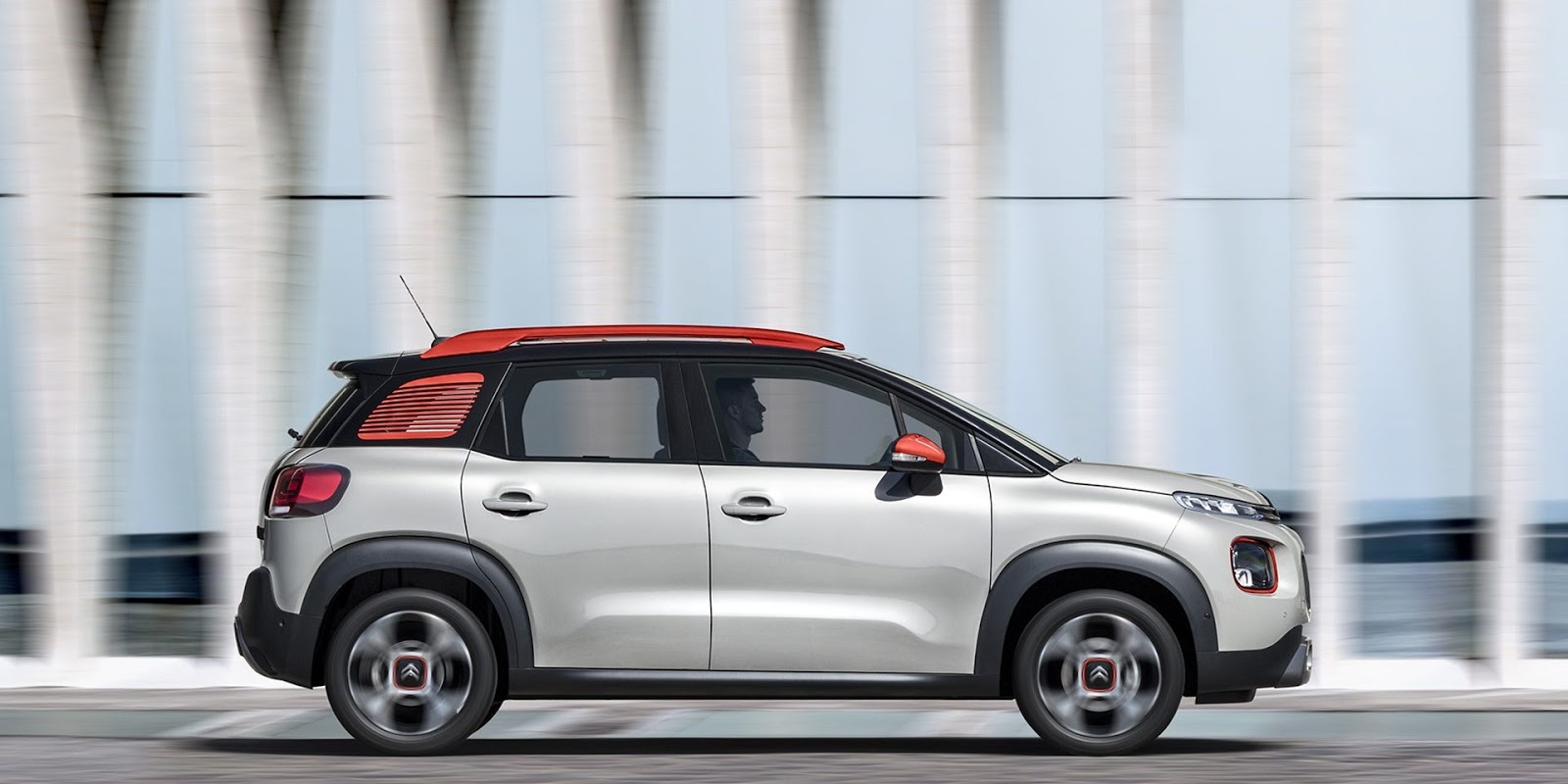 [update video]Citroën C3 Aircross apresentado | Quatro rodas e um volante!