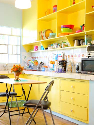 Over 30 Colorful Kitchens - The Cottage Market