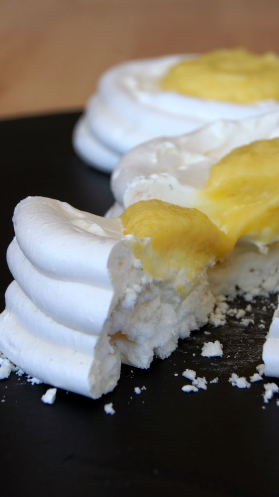 dans la famille gourmandise je veux la mère et la fille : Pavlova au citron