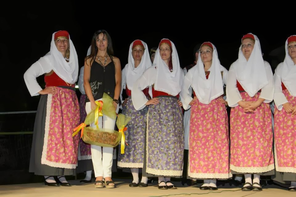 ΙΩΝΙΚΟΣ AΘΛΗΤΙΚΟΣ ΠΟΛΙΤΙΣΤΙΚΟΣ ΣΥΛΛΟΓΟΣ ΚΑΡΛΟΒΑΣΙΟΥ ΣΑΜΟΥ