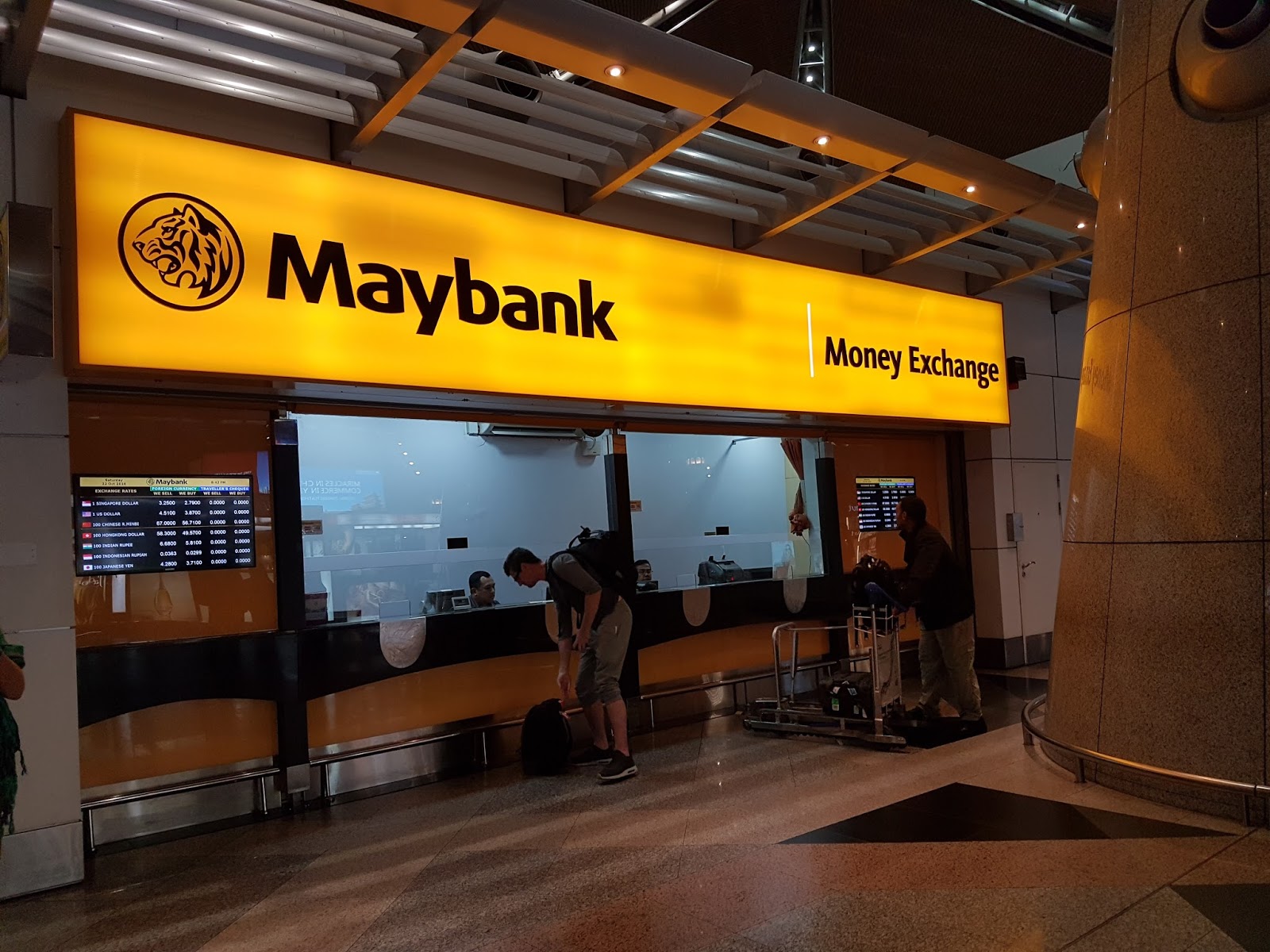 KL Holiday: KLIA - Money changers