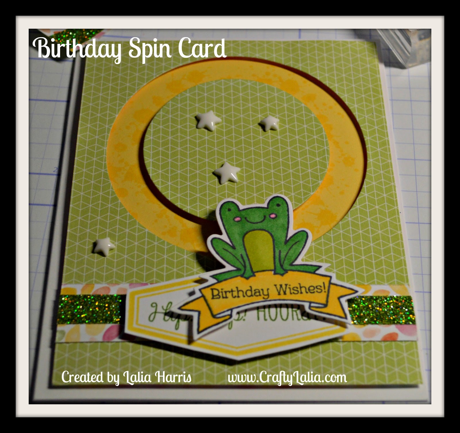 Crafty Lalia: Kaleidoscope Spin Card [with tutorial]