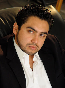 Marco Limón / acTor, diRecTor y LocuTor: eN TeaTrO