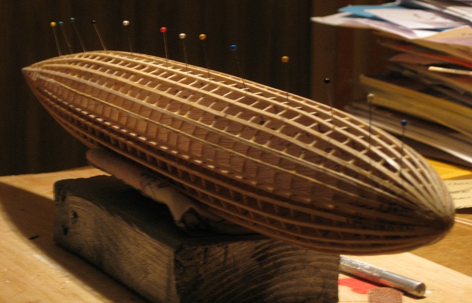 Jim's Junk!: R-34 scale model project... Running the longitudinal ...