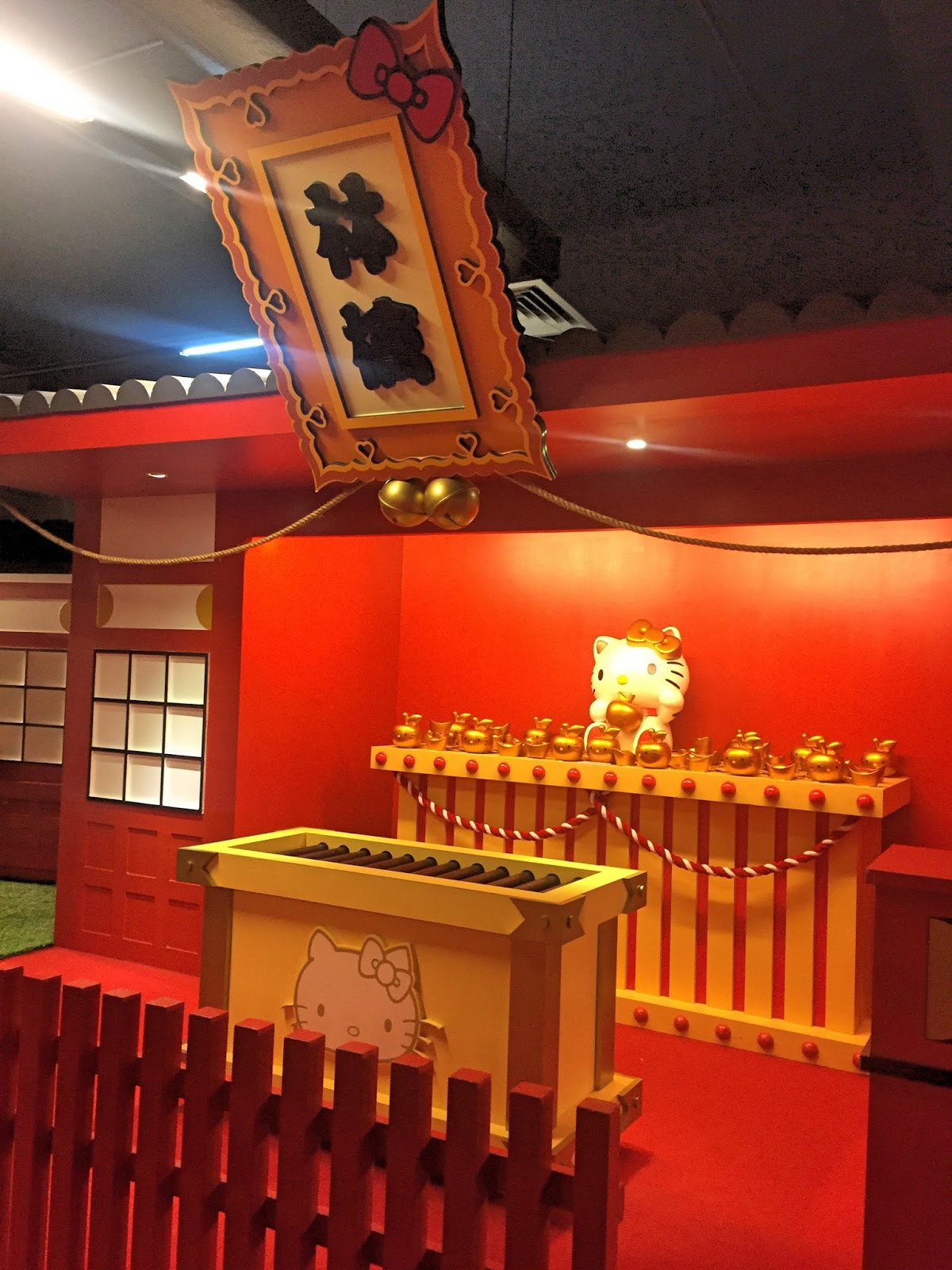 As An Unrest Life: 【Carnival｜嘉年華】 Apple Temple | 蘋果廟